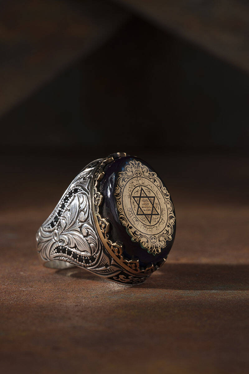 The Seal of Solomon Ring with Gravure – HULYAH